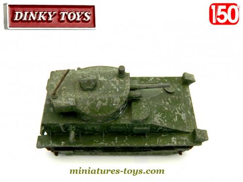 Le char anglais Medium Tank Vickers de 1924 en miniature Dinky Toys au ...