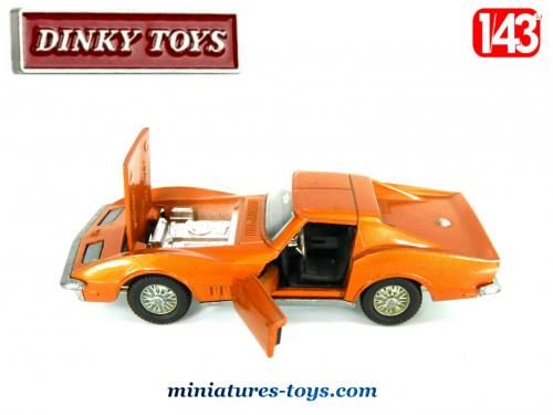 La Chevrolet Corvette Stingray miniature de Dinky Toys England au 1/43e ...