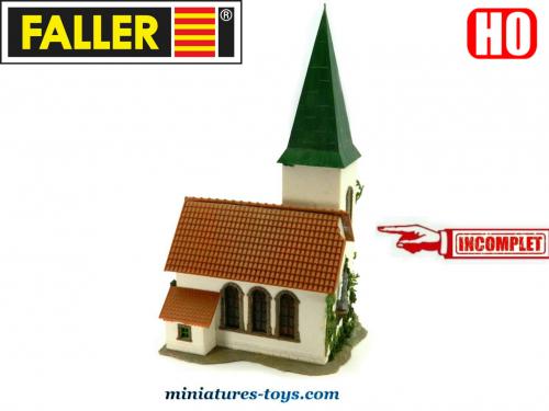 L'église de village montée par Faller au H0 1/87e incomplète miniatures-toys