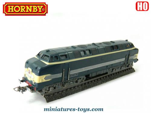 La locomotive diesel CC 060 DB 5 SNCF en miniature par Hornby au H0 HO ...