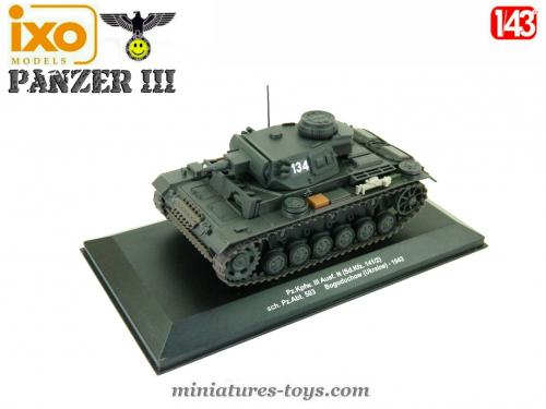 Le char allemand Panzer III Ausf N en miniature par Ixo Models au 1/43e ...