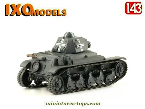Le PZKpfw 35R 731 Renault R35 allemand en miniature par Ixo Models au 1 ...