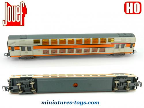 La voiture voyageurs a deux niveaux ABe SNCF miniature par Jouef au H0 HO miniatures-toys