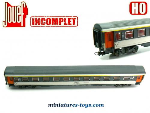 La voiture voyageurs Corail 1er classe de la SNCF en miniature par Jouef au H0 miniatures-toys