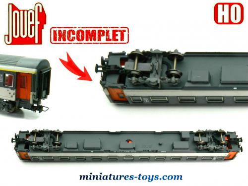 La voiture voyageurs Corail 1er classe de la SNCF en miniature par Jouef au H0 miniatures-toys
