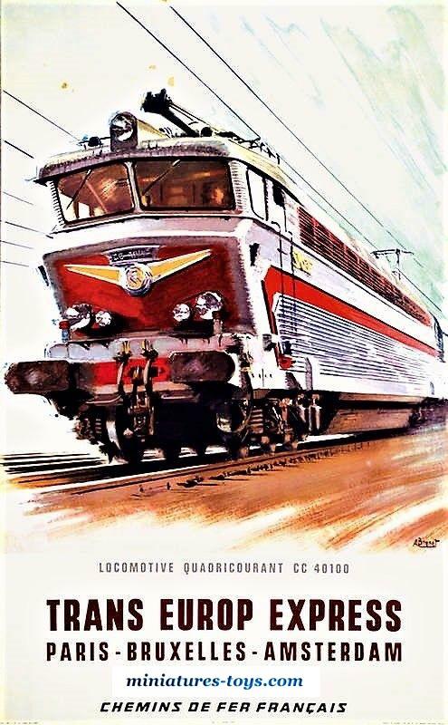 La voiture voyageurs Inox du Trans Europ Express en miniature Gégé au ...
