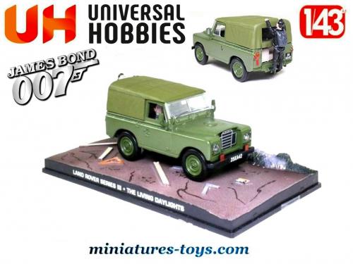 La Land Rover Series II de James Bond en miniature Universal Hobbies au ...